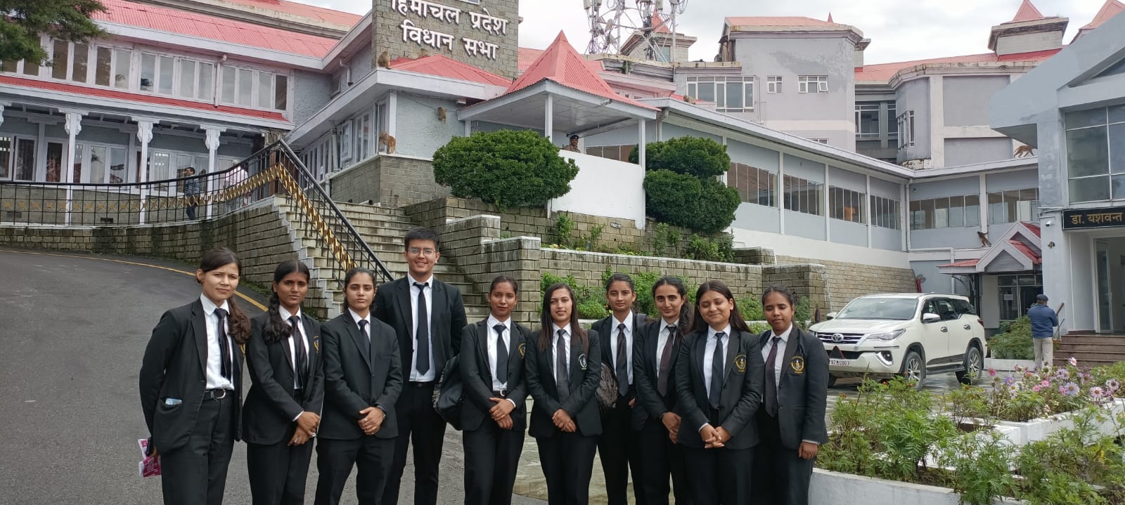 L.R. Legal studies students visit Himachal Pradesh assembly - LR GROUP ...
